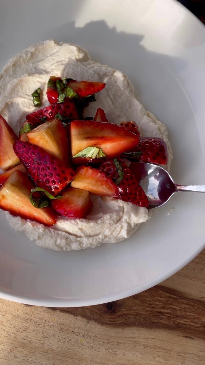 Martelli Balsamic Strawberries - Martelli Foods Inc.